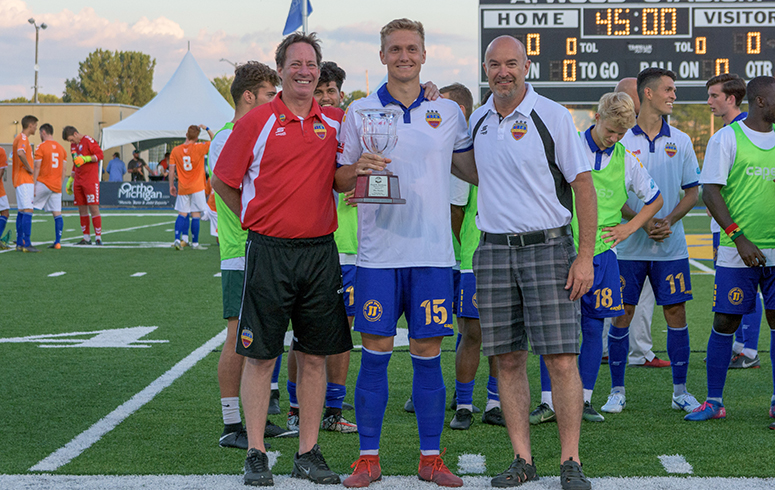 Charlie Booth signs for FC Tucson after URI stop: "It's not an easy path"