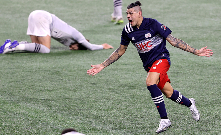 Gustavo Bou delivers playoff dagger, New England Revolution advance