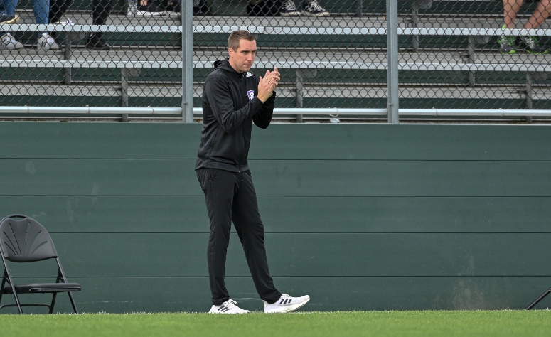 D1 Women: Kyle Bak steps down as Holy Cross head coach - New England ...