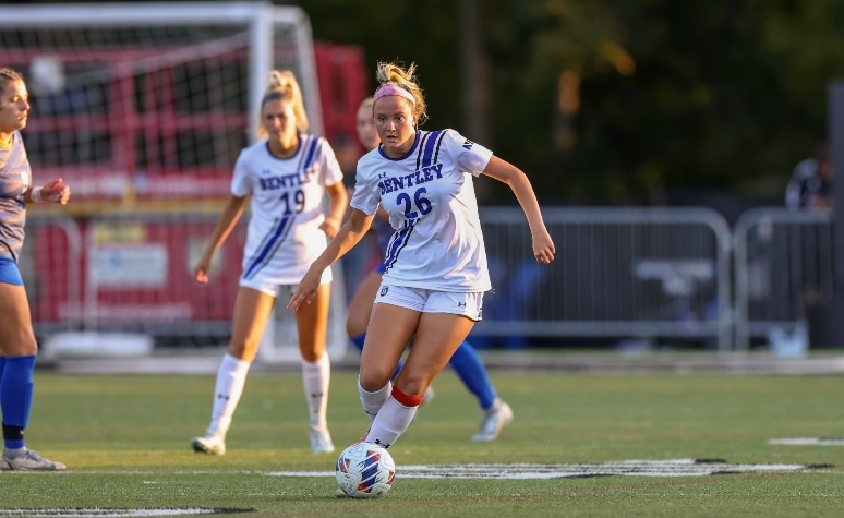 D2 Women: Why Bentley’s Hendriksen sisters are excited to have new ...